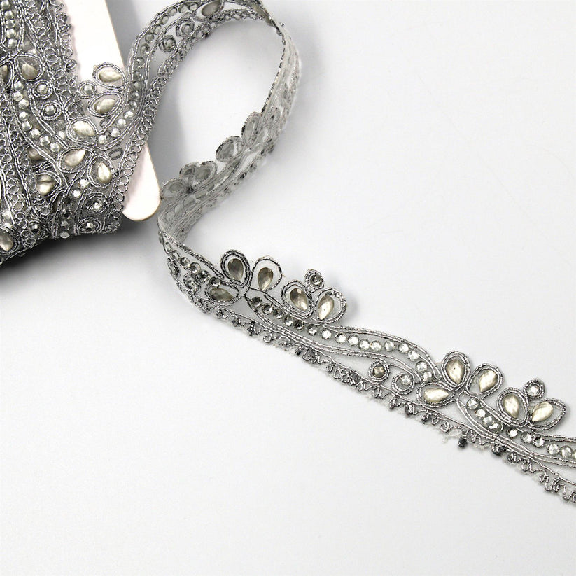Rhinestone Metallic Braid 30mm x1m - 6880 – Barnett Lawson Trimmings